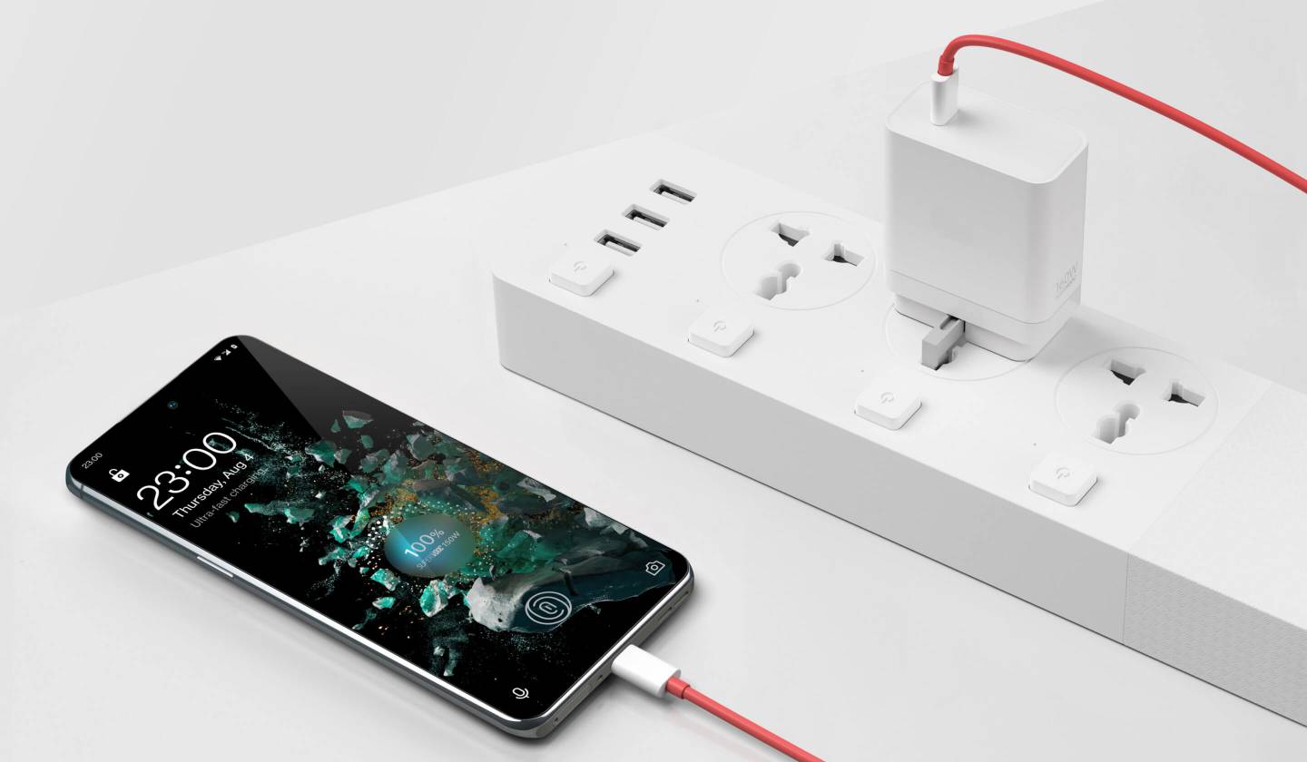 OnePlus SUPERVOOC 160W Power Adapter UK - OnePlus (United Kingdom)