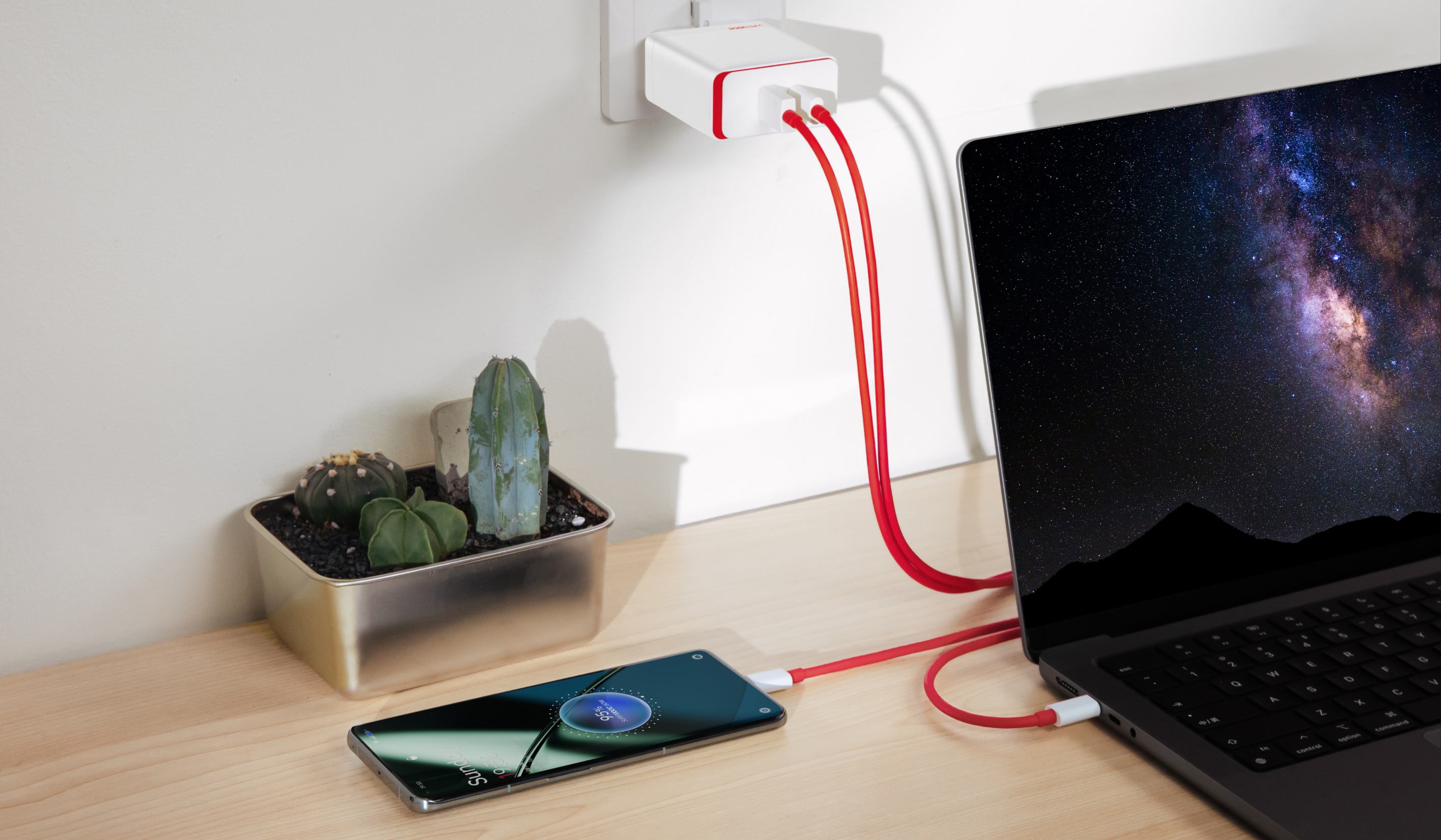 OnePlus Supervooc 100W Dual Ports Power Adapter - OnePlus (United Kingdom)