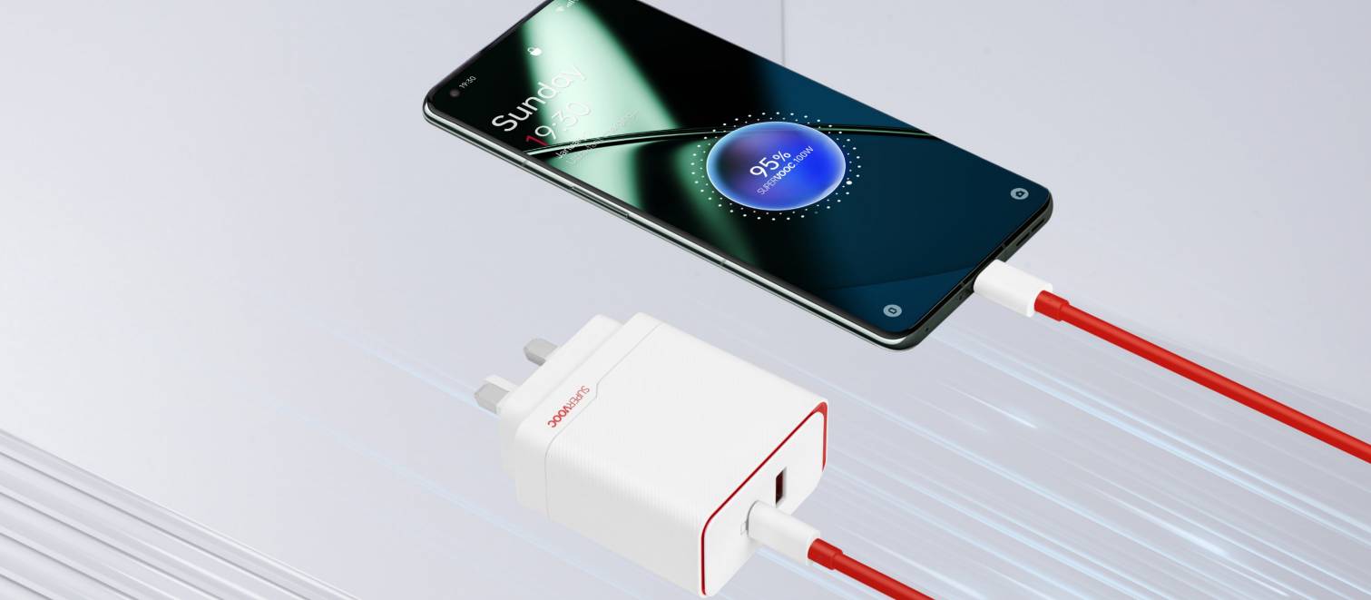 OnePlus Supervooc 100W Dual Ports Power Adapter - OnePlus (United Kingdom)