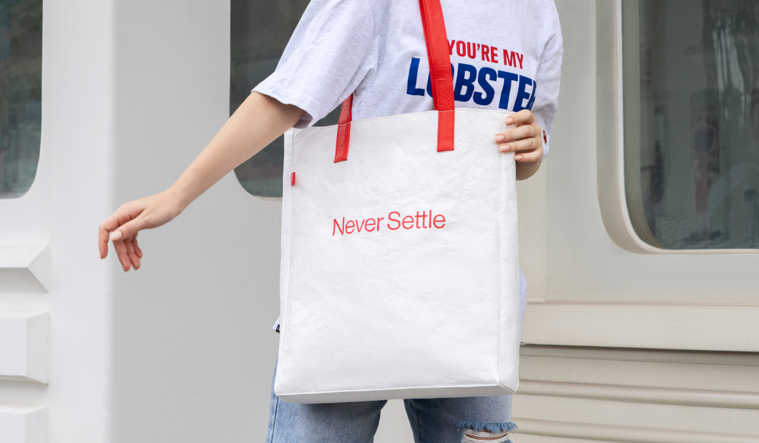OnePlus Pioneer Shoulder Bag
