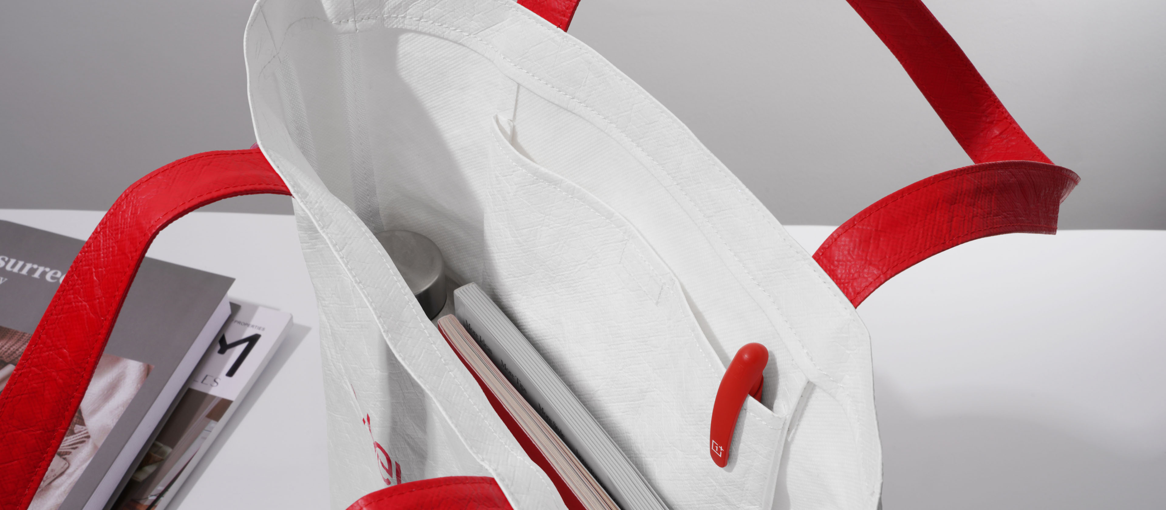 OnePlus Pioneer Shoulder Bag