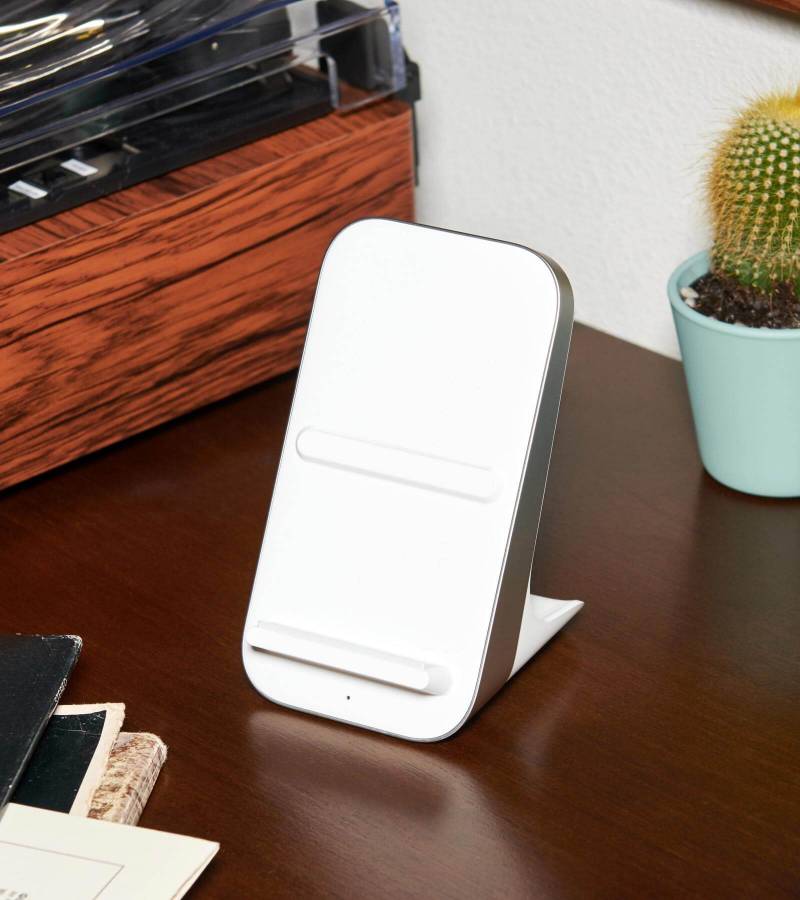 OnePlus Warp Charge 30 Wireless Charger | OnePlus Phone Accessories ...